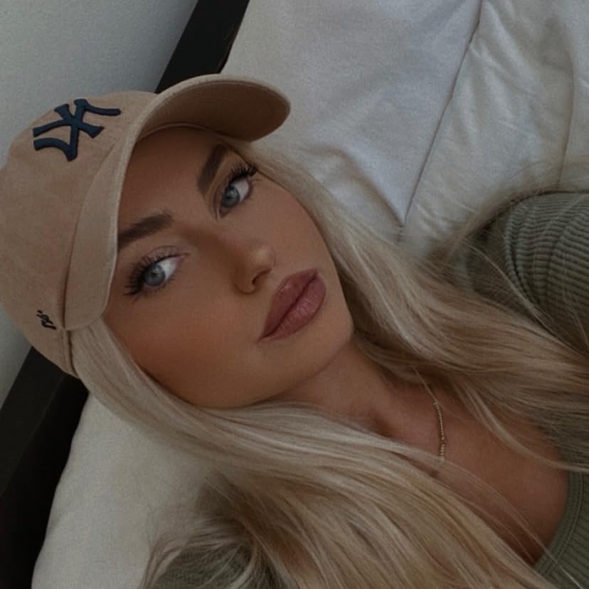 Taylor Hubbard's Amazon Page