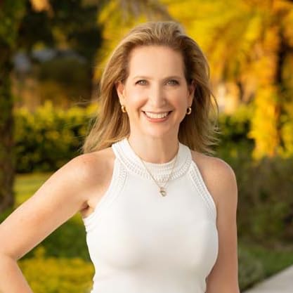 Maria Azuaje, Realtor's Amazon Page