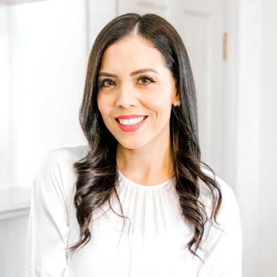 Yizza Rodriguez's Amazon Page