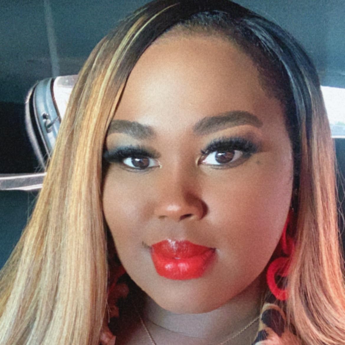 Unique Styles by Candace's Amazon Page