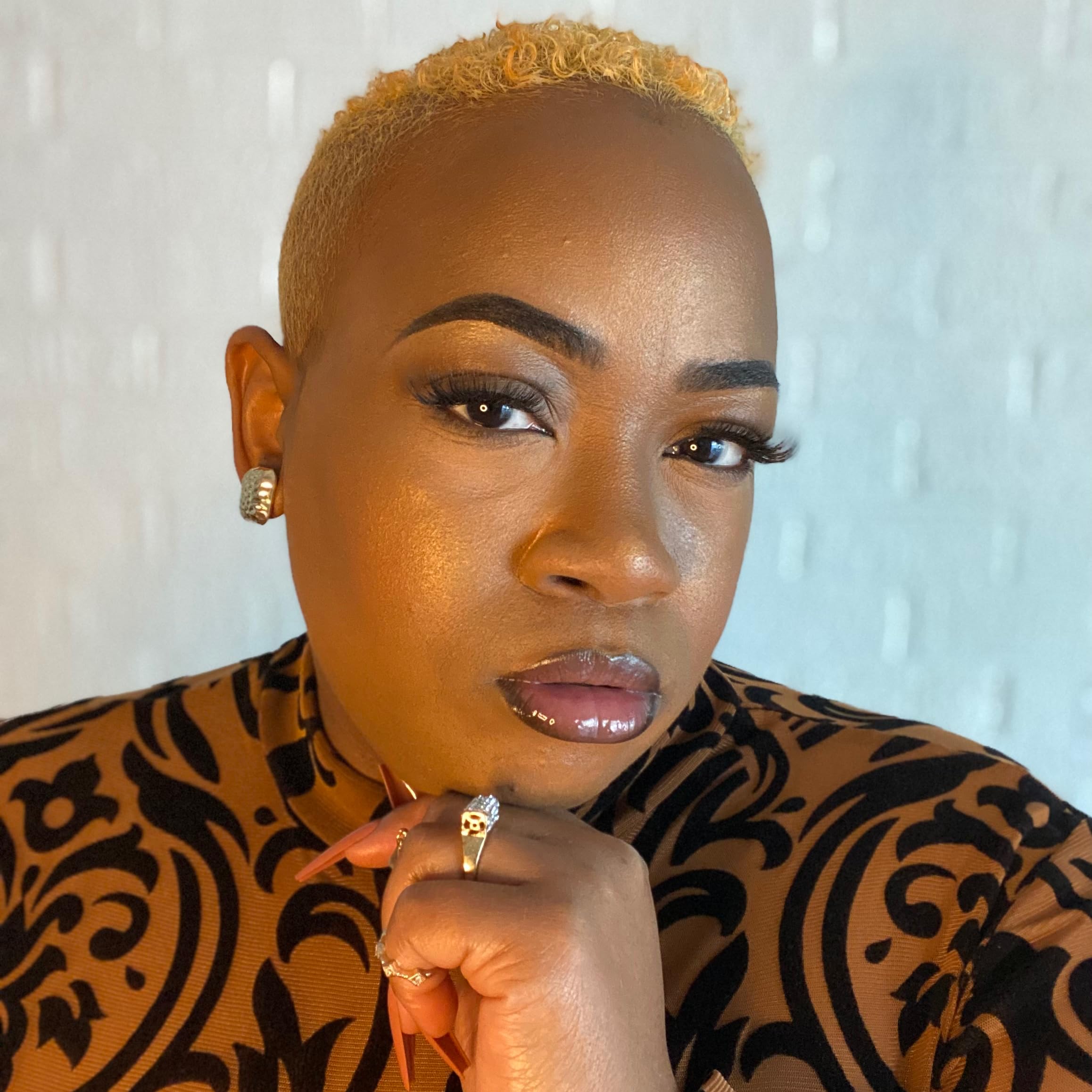 Vashti Whitfield's Amazon Page