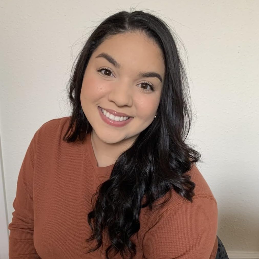 Xiara Sills's Amazon Page