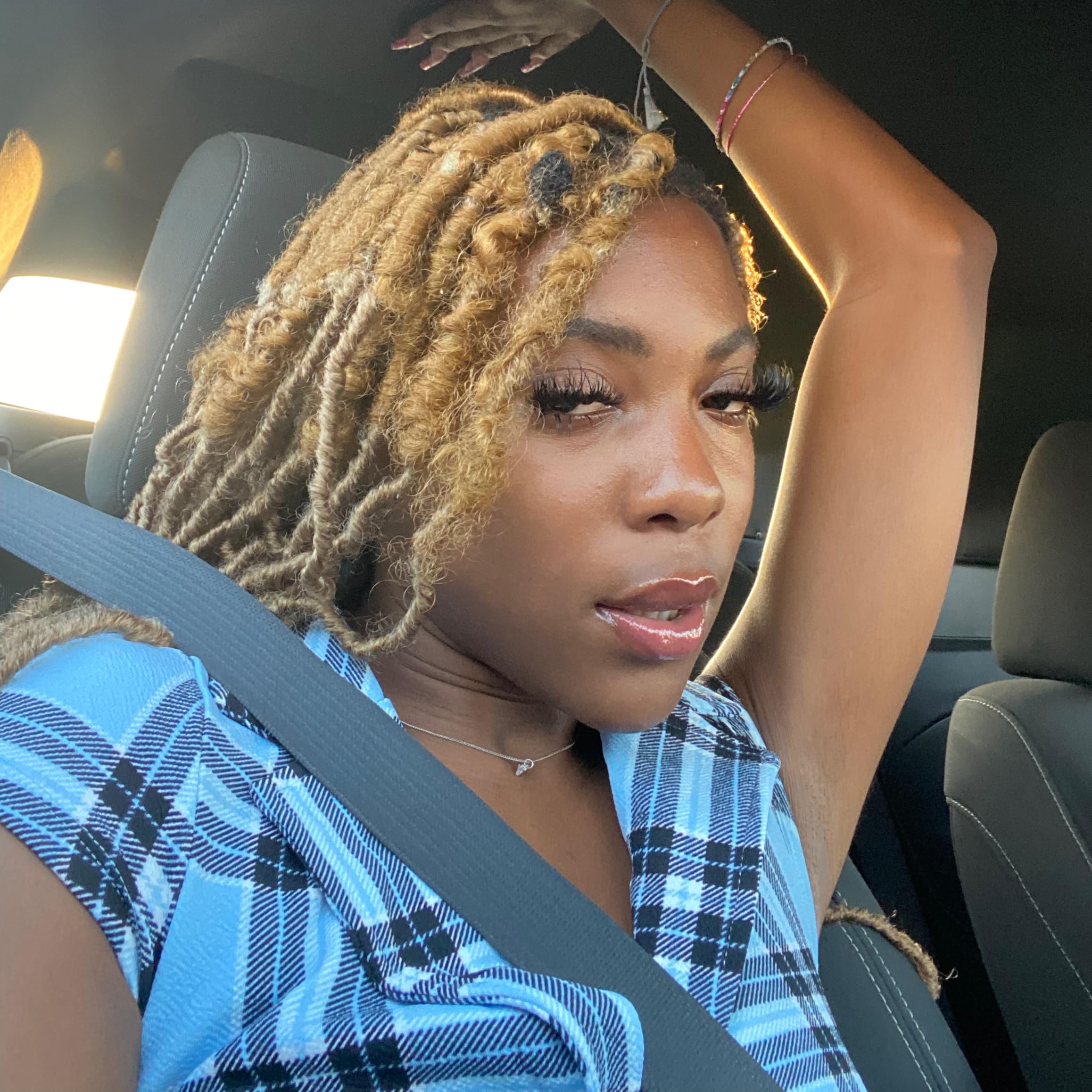 Yaz 🌸's Amazon Page