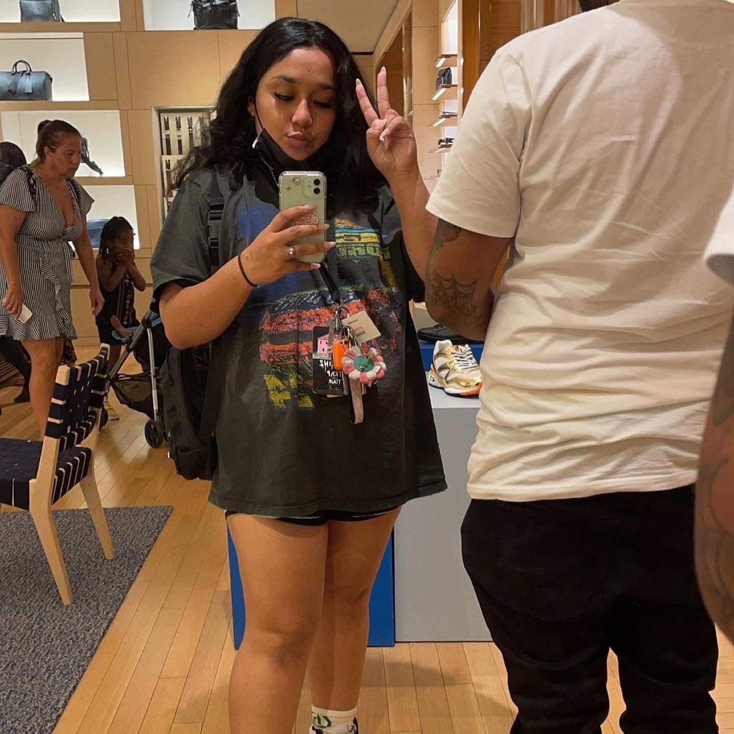 Yesi Serrano's Amazon Page