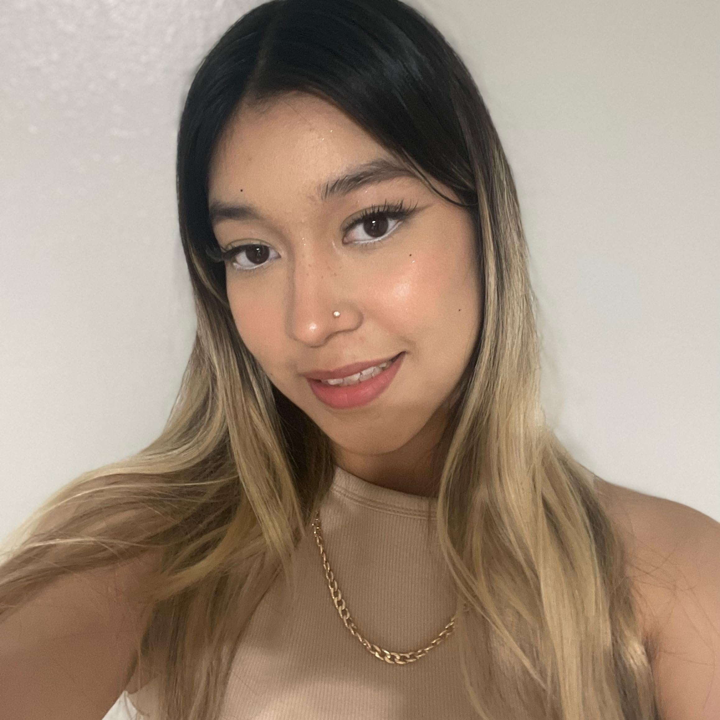 Yoselin Montoya's Amazon Page