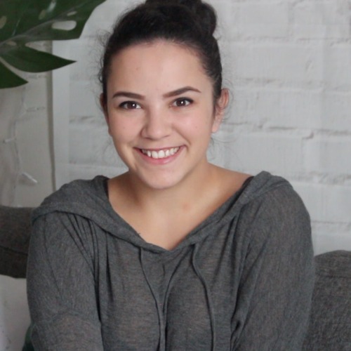 Laurie Lo's Amazon Page