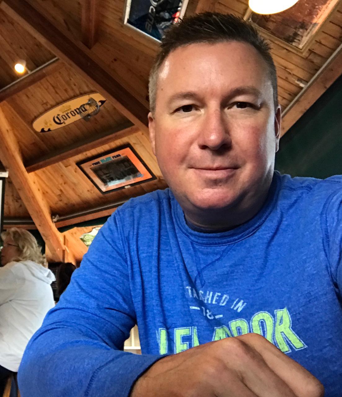 Mark Thomas Builder's Amazon Page