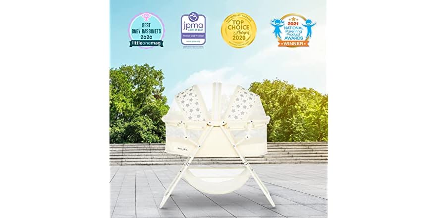 Dream On Me Karley French White Bassinet