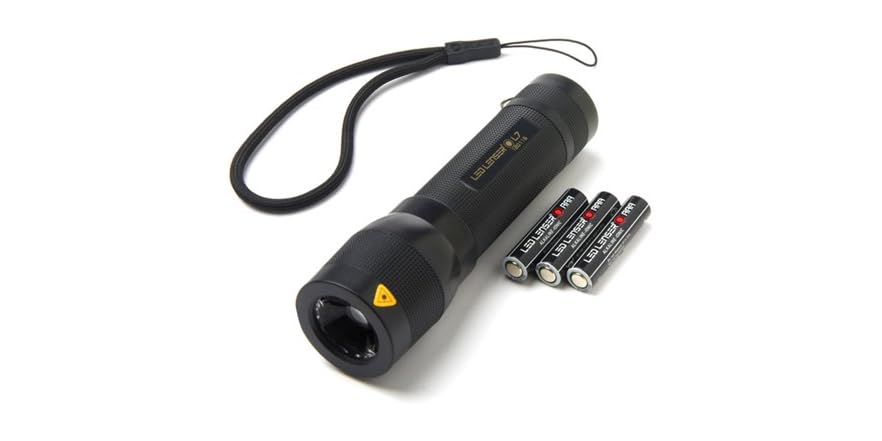 LED Lenser L7 100 Lumen Flashlight