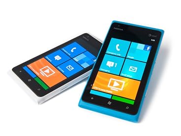 Nokia Lumia 900 16GB Unlocked Cell Phone