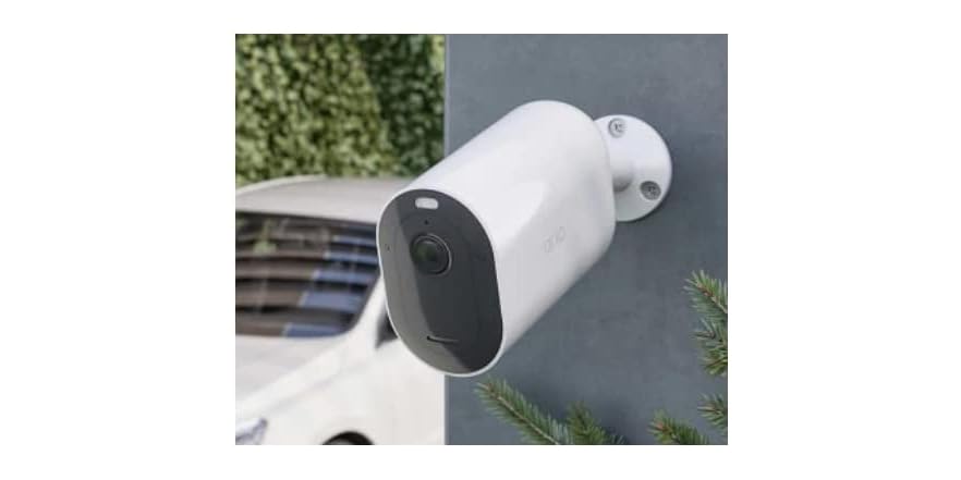 Arlo Pro 4 XL Spotlight 3pk Camera Security Bundle