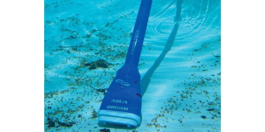 Aqua Broom Ultra Pool Vacuum