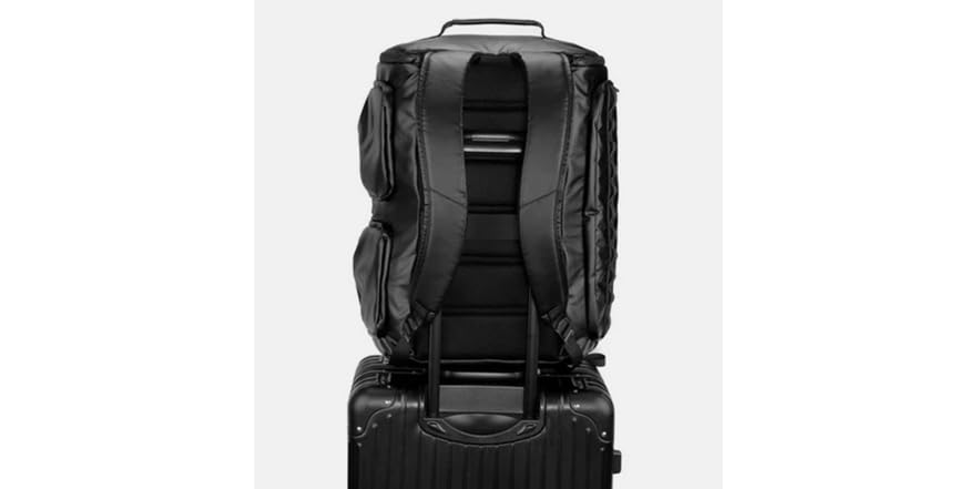 TUCCI T0642 VenturePack Backpack