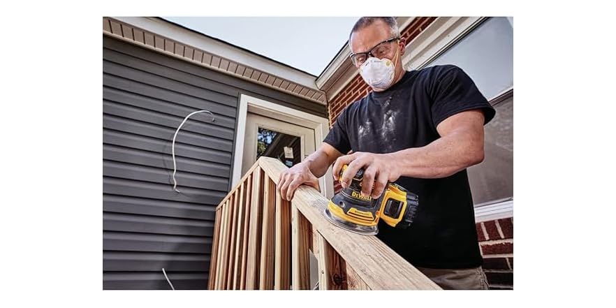 DEWALT DCW210P1 20V MAX Random Orbital Sander Kit