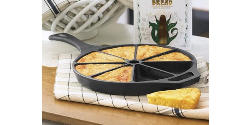 Lodge Cast Iron Wedge Pan