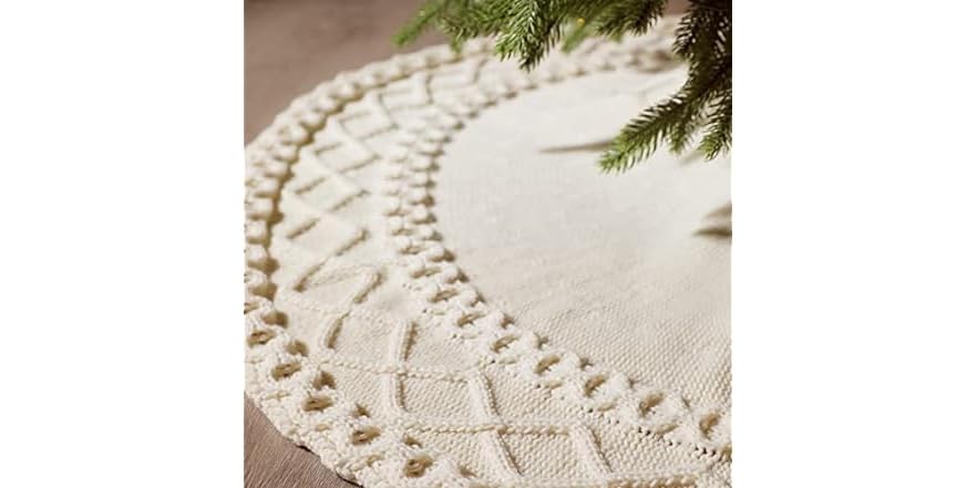48" Christmas Knitted Tree Skirt