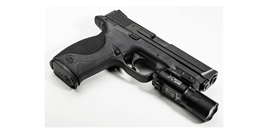 SureFire X300 Ultra High Ouput LED Weaponlight, Black (Open Box)