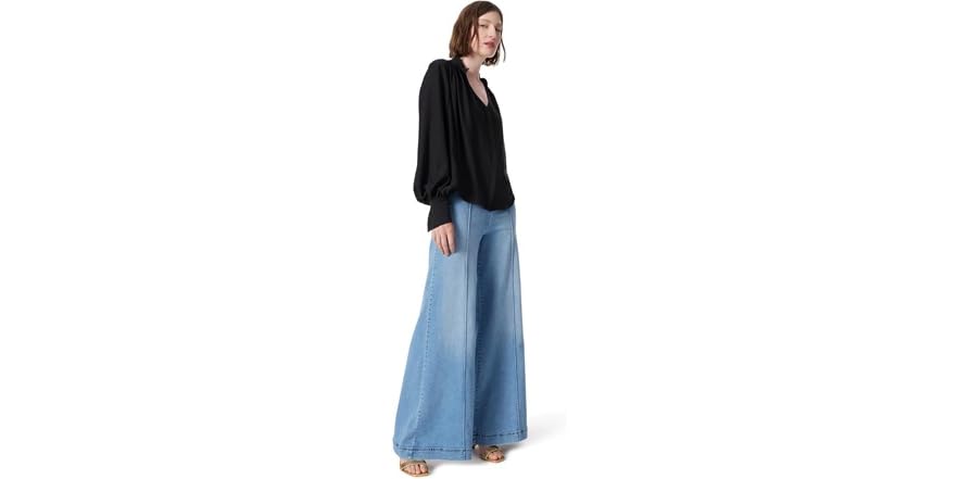 DEE OCLEPPO Women's Anna Pin Tuck Pant