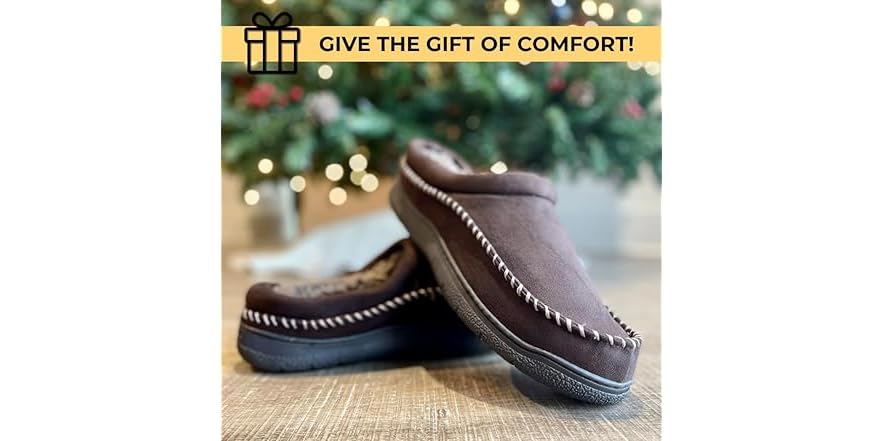 Dearfoams Thompson Memory Foam Clogs