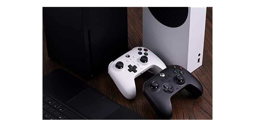 8Bitdo Ultimate Wired Controller for Xbox & Windows