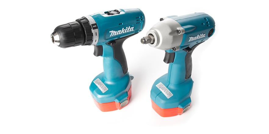 Makita Cordless Drill Combo Set