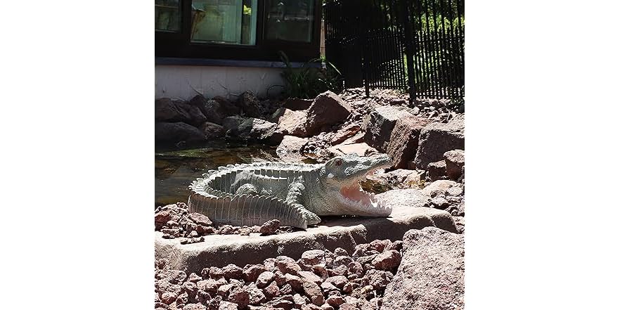 Sunnydaze Chloe The Crabby Crocodile Statue Patio