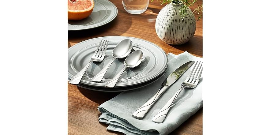 Oneida 20pc River Flatware Set