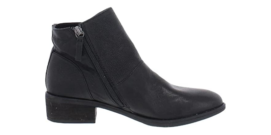Comfortiva Cardee Full-Grain Boots
