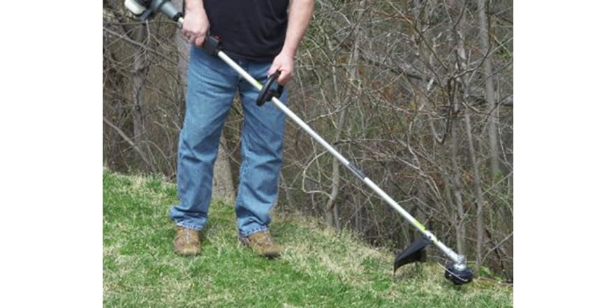 Hitachi 21.1cc 2 Stroke Straight Shaft Grass Trimmer