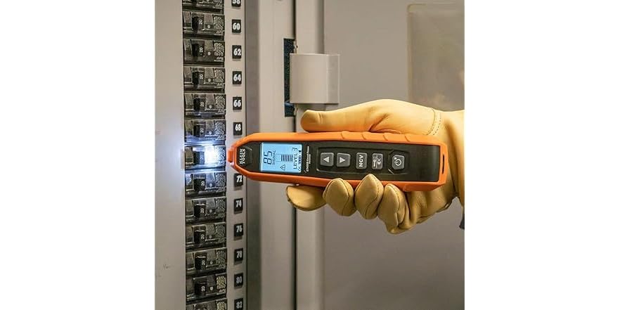 Klein Tools ET450 Advanced Circuit Breaker Finder