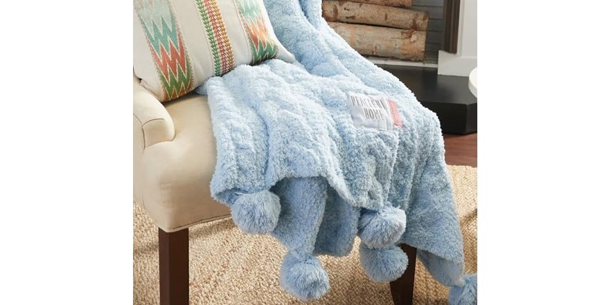 Oversized 60"x70" Plush Cable Knit Throw