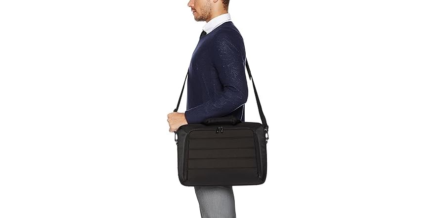Amazon Basics 15.6 Inch Laptop Bag