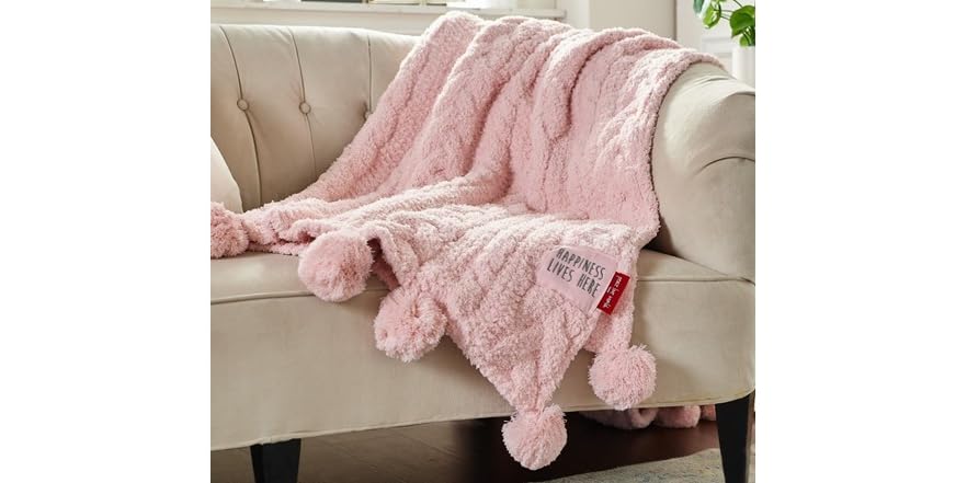 Oversized 60"x70" Plush Cable Knit Throw