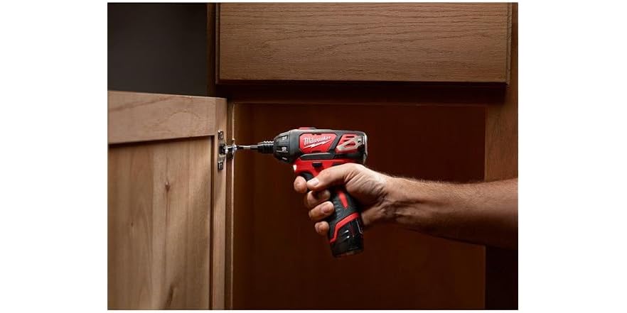 Milwaukee 12V Lithium-Ion 1/4" Hex Screwdriver Kit