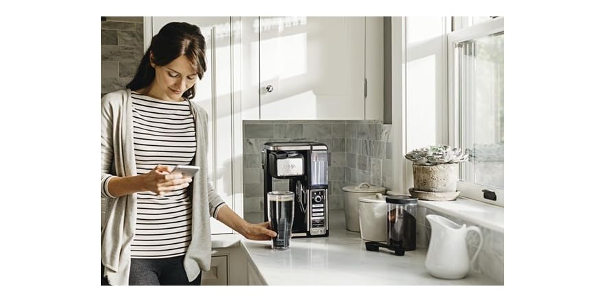 Ninja Coffee Bar Single-Serve System w/ Auto-iQ, CF112