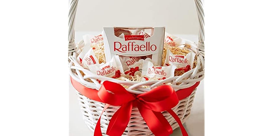 Ferrero Raffaello Almond Coconut, 3ct - 12pk