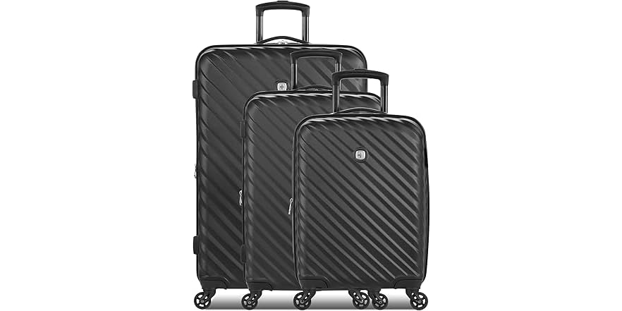 SwissGear Lightweight Expandable Spinner 3PC (Open Box)