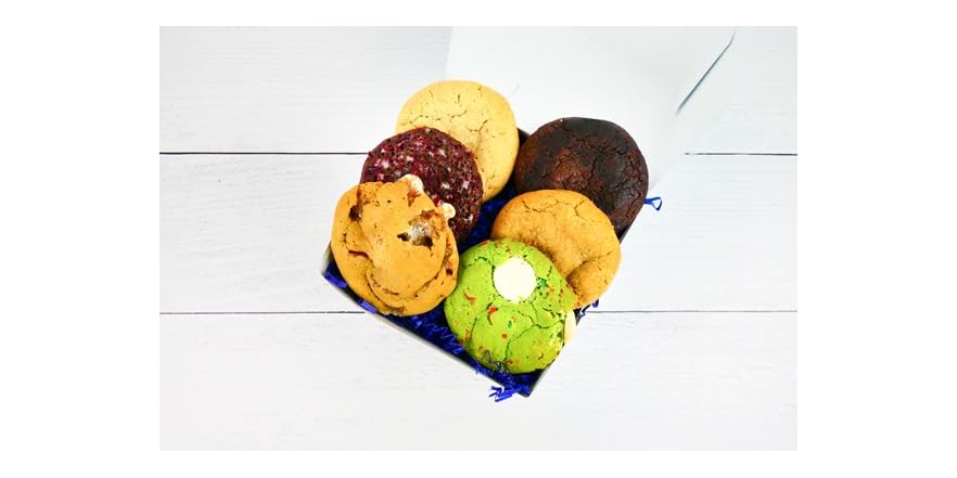 (18 ct) Cravory Cookies December Cookies of the Month