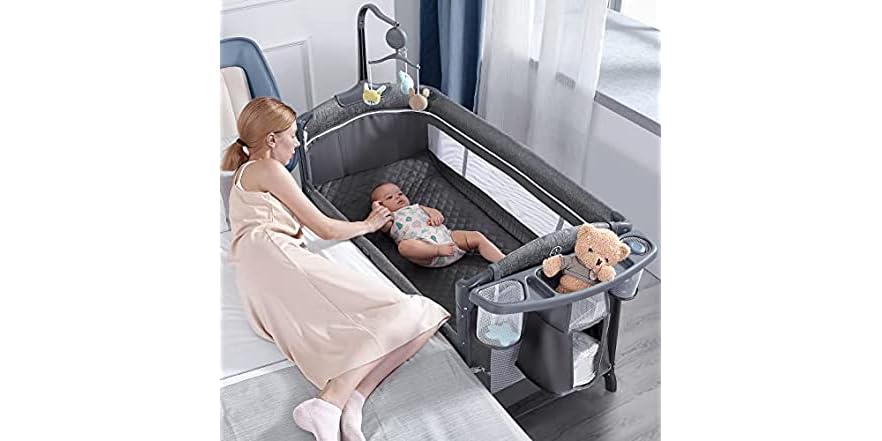 BabyBond Baby Bassinet (Open Box)