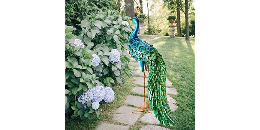 Outdoor Solar Peacock Statue