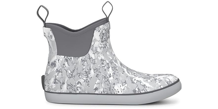 HUK Men's Rogue Wave Shoe