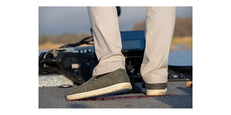 HUK Men's Brewster Wet Traction Shoes 9