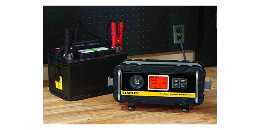 STANLEY 15 Amp 12V Bench Battery Charger