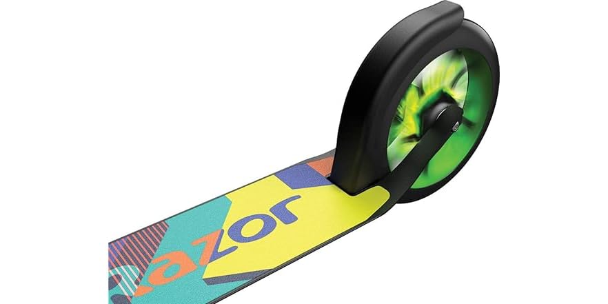 Razor A5 Lux Kick Scooter Kids Ages 8+ - 8"