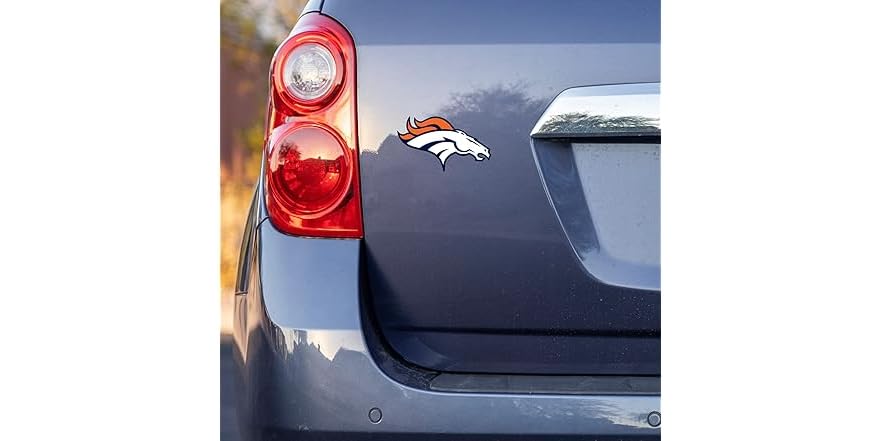 New England Patriots Short Sport Decal
