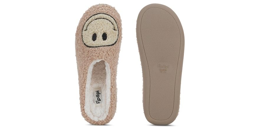 Floopi Women Indoor Outdoor Smiley Face Fur Lined Clog Slipper