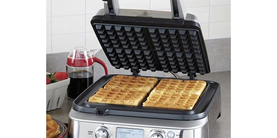 Breville The Smart 4-Slice Waffle Maker, Silver