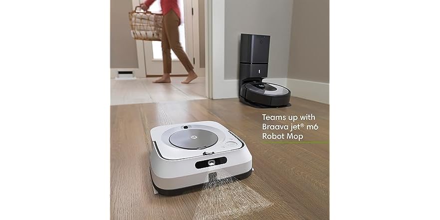 iRobot Roomba i6 RobotVacuum with Automatic Dirt Dis (Open Box)