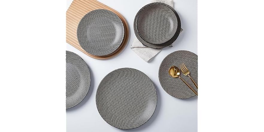 Stone Lain Daisy 32-Pc Dinnerware Set