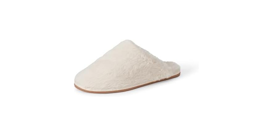Amazon Essentials Women's Fuzzy Plush Slippers